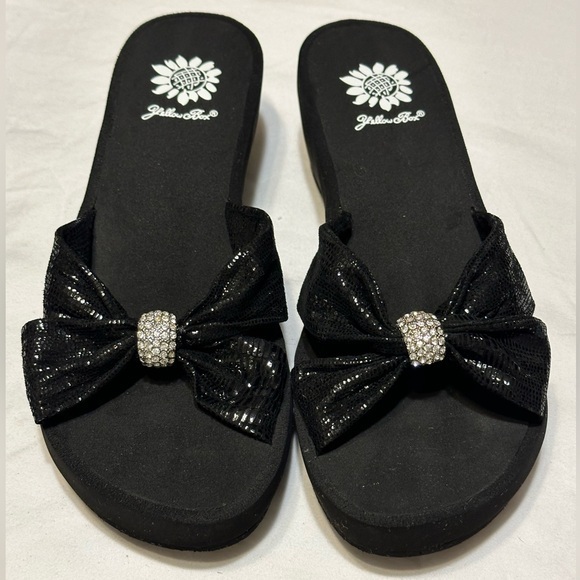Yellow Box | Shoes | New Yellow Box Black Slip On Sandals Slides Women ...